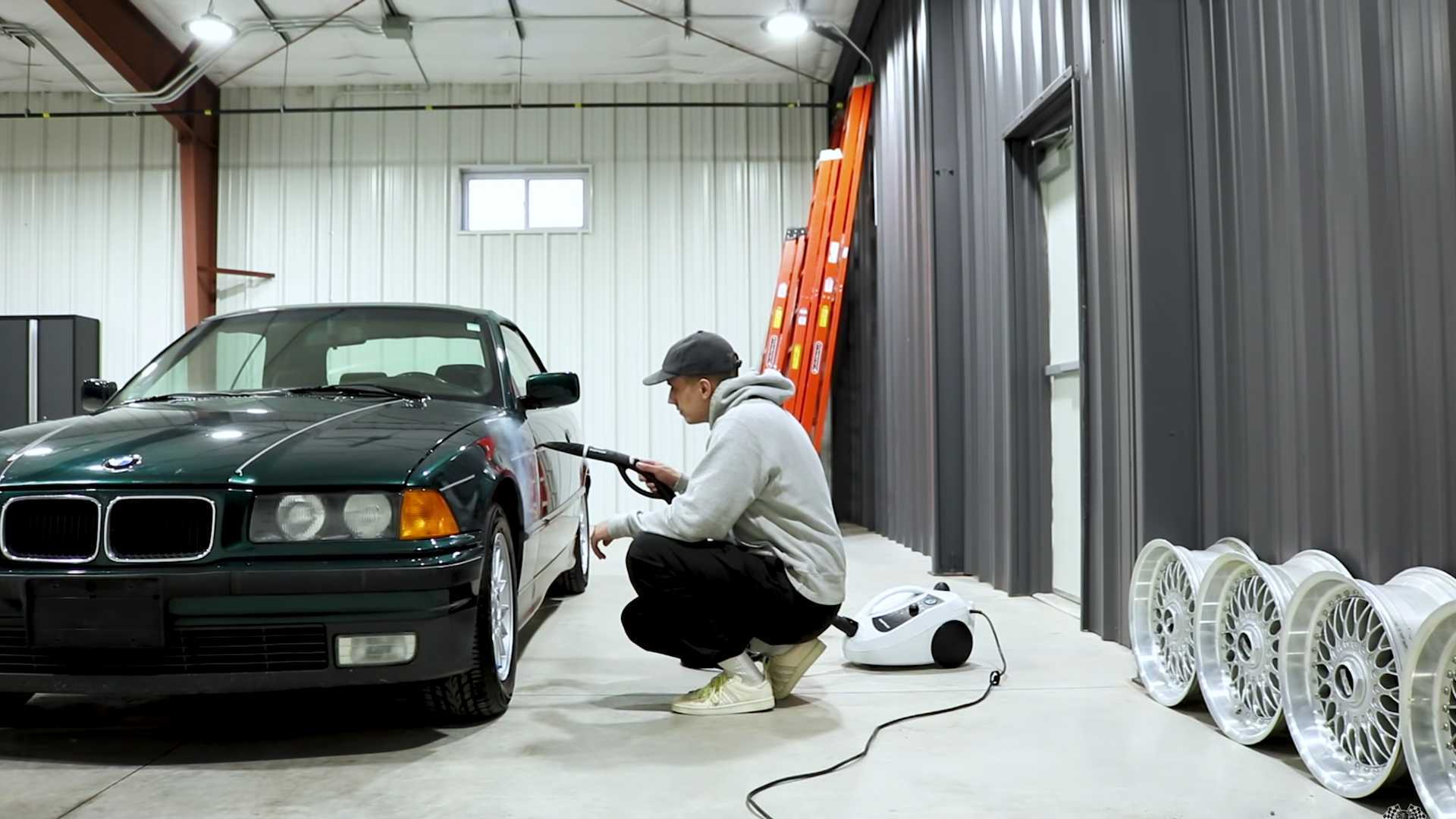 (VIDEO) Un atelier de detailing a lucrat cu sârguință pentru a ...