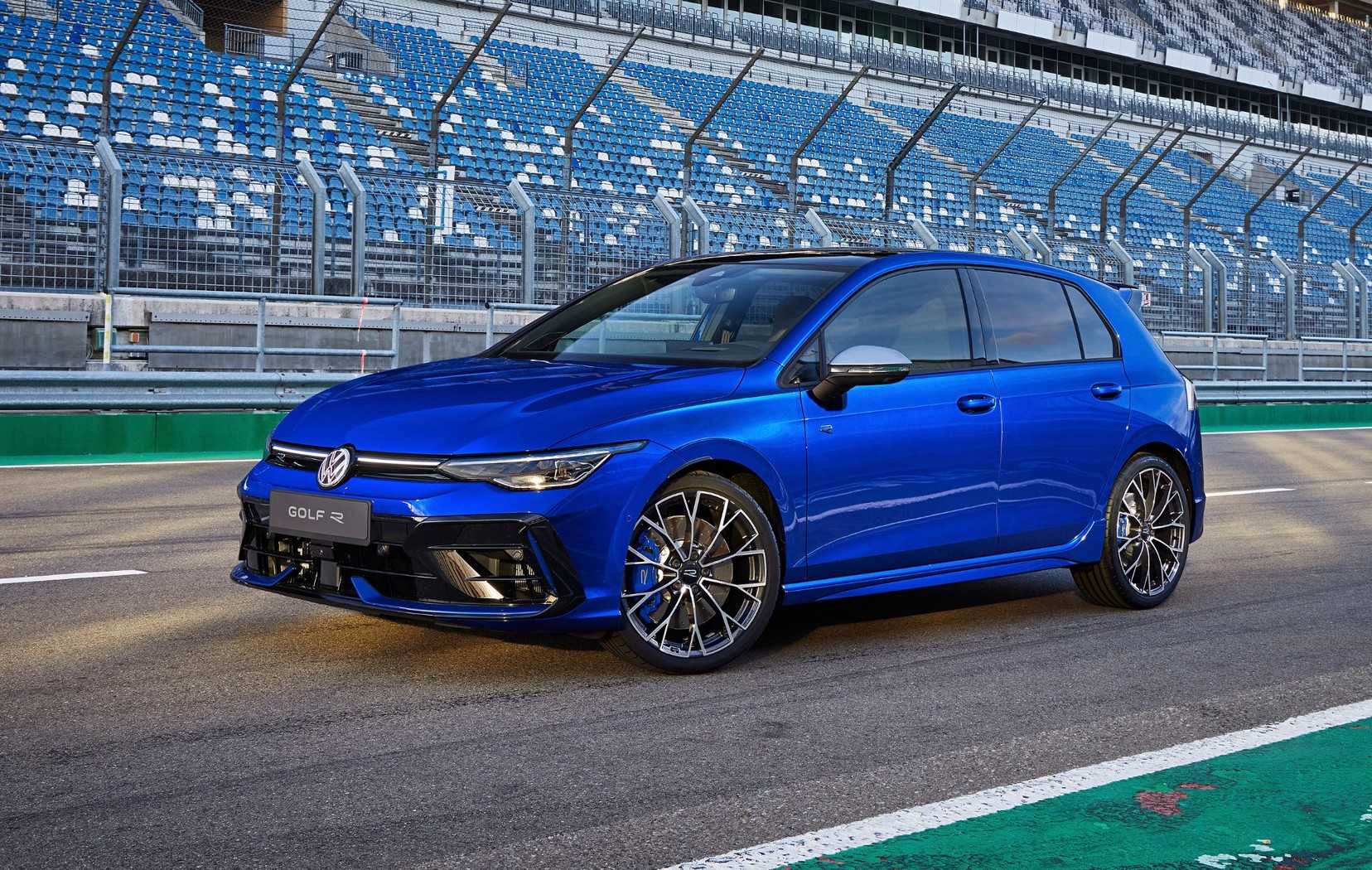 Volkswagen deschide comenzile pentru noile Golf GTI Clubsport și Golf R