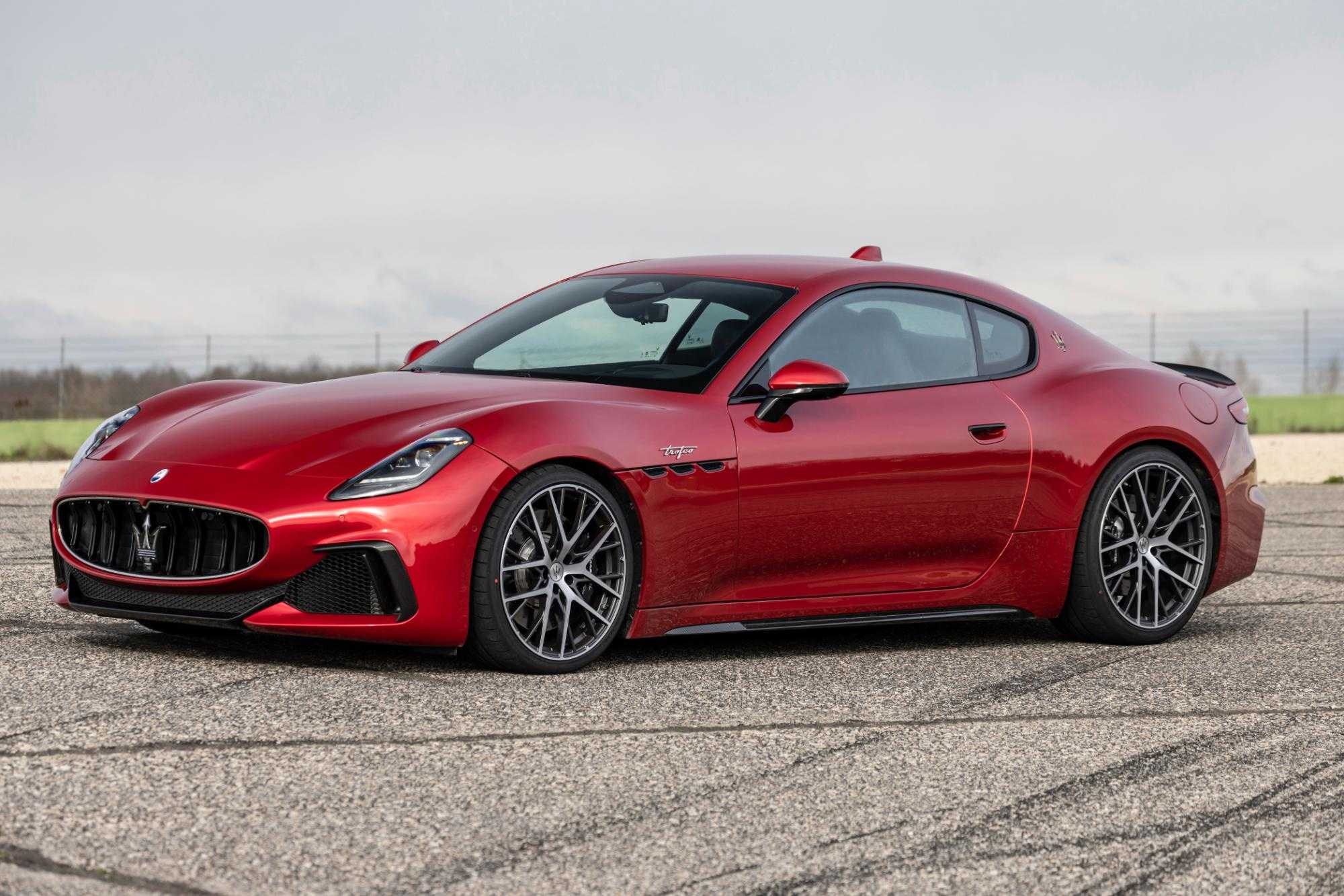 Alfa Romeo și Maserati vor dezvolta împreună modele noi pentru a reduce ...