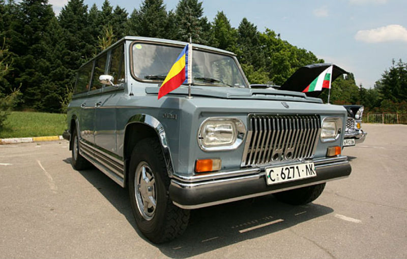 SUV-ul românesc ARO, care i-a aparținut lui Ceaușescu a fost vândut la ...